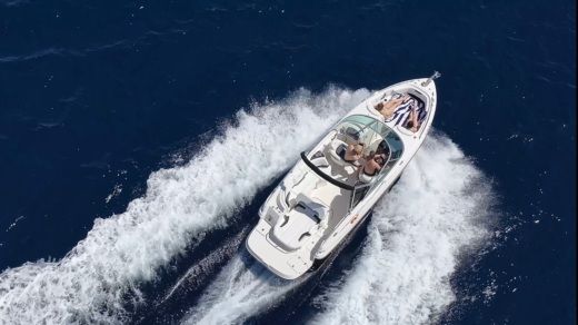 Charter Monterey 264Fs Motorboat (2011) in Alcúdia - Scansail