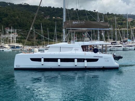 Catamaran Bali 4.8 Anna (2020) huren in Capo d'Orlando - Scansail